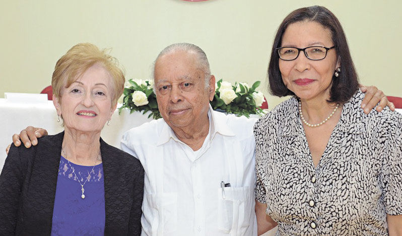 En 2017 Mora Serrano fue homenajeado por INTEC