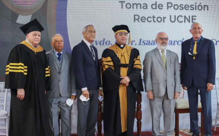 UCNE otorgará doctorado de Honoris Causa a Abraham Abukarma y Manuel ...