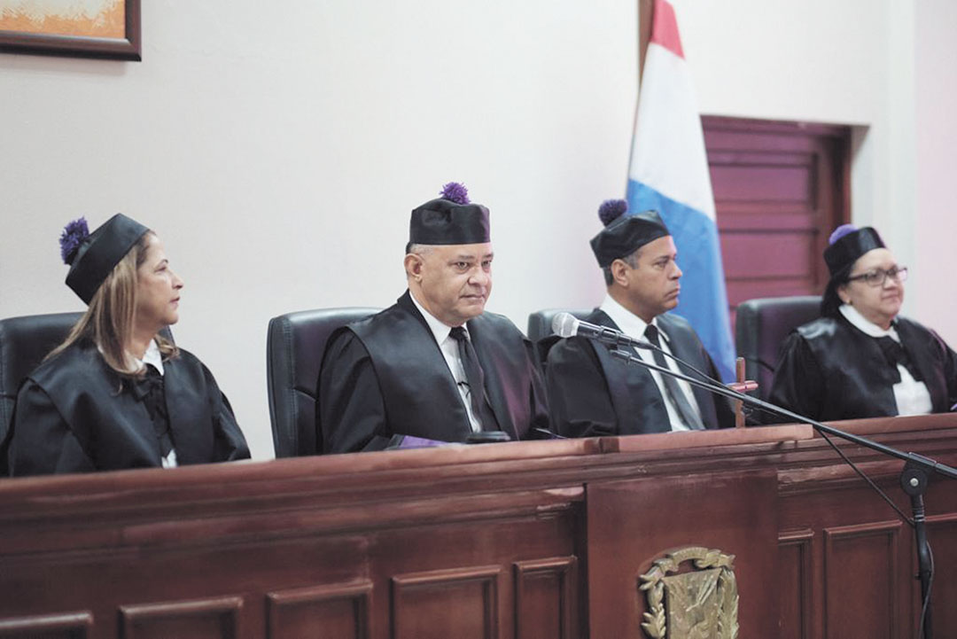 Magistrado Medrano afirma: "Poder Judicial dominicano sentó ...