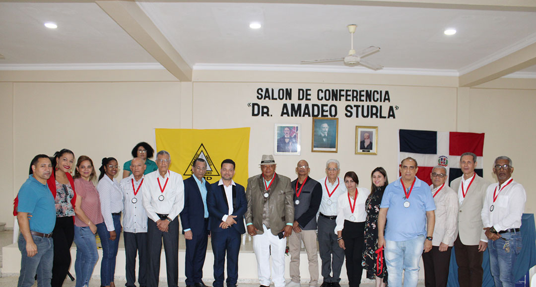 CMD Filial Duarte reinaugura Salón de Conferencias Dr. Amadeo Strula ...
