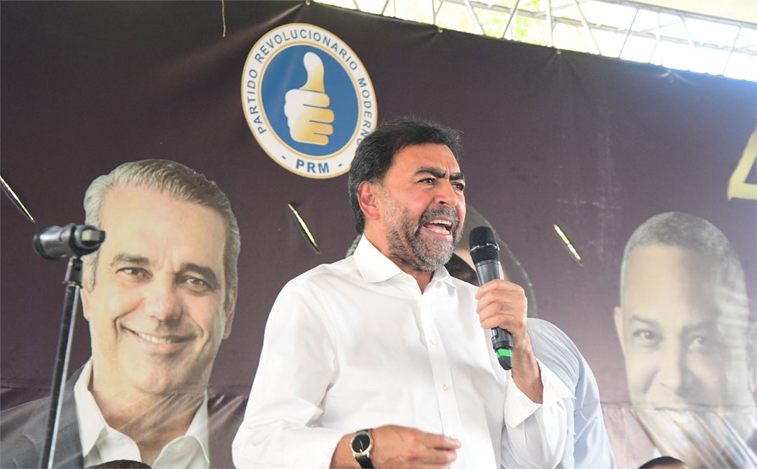 Olmedo Caba resalta civismo y felicita a candidatos ganadores