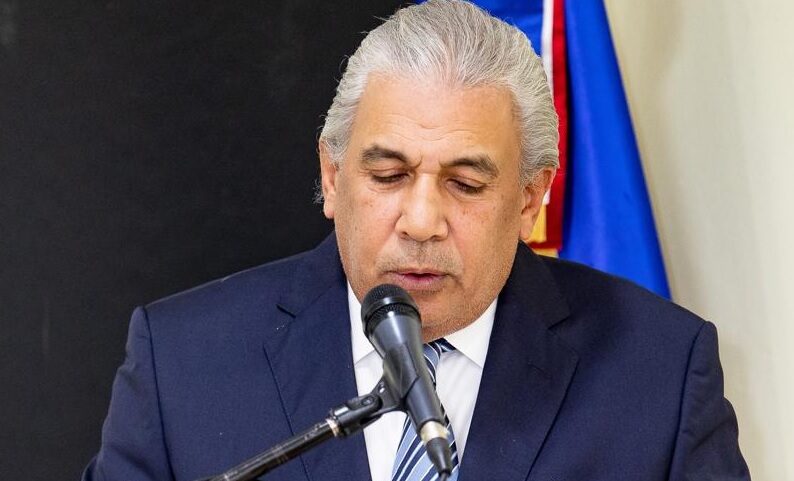 Ex cónsul dominicano Carlos Castillo destaca relación entre EEUU y ...