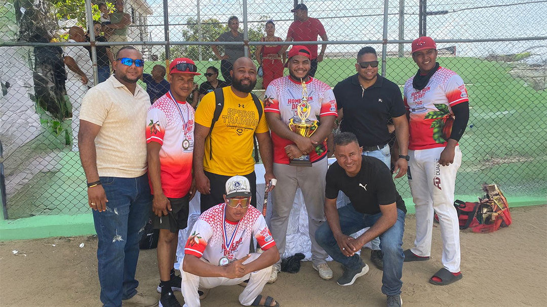 Joel Hernández conquista el Home Run Derby en San Francisco de Macorís